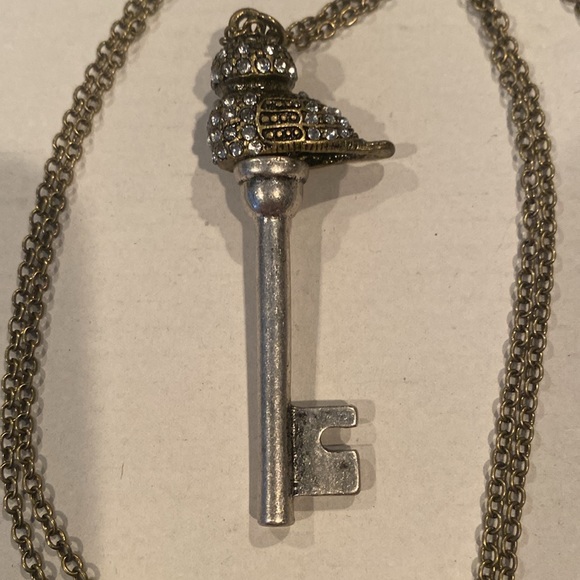 Jewelry | Vintage Skeleton Key With Jeweled Duck | Poshmark